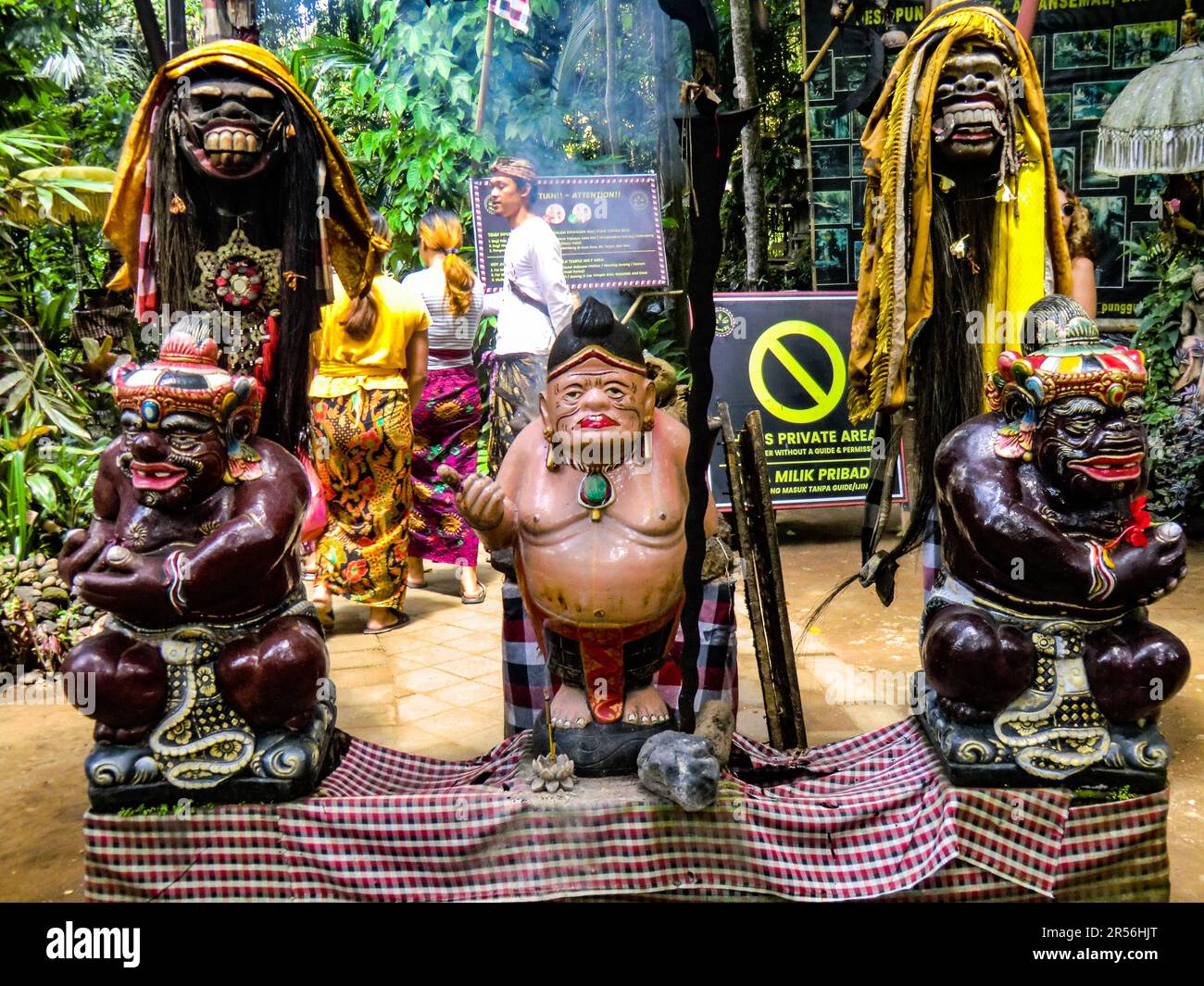 Balinese God statues in temple complex Taman Beji Griya Waterfall ...