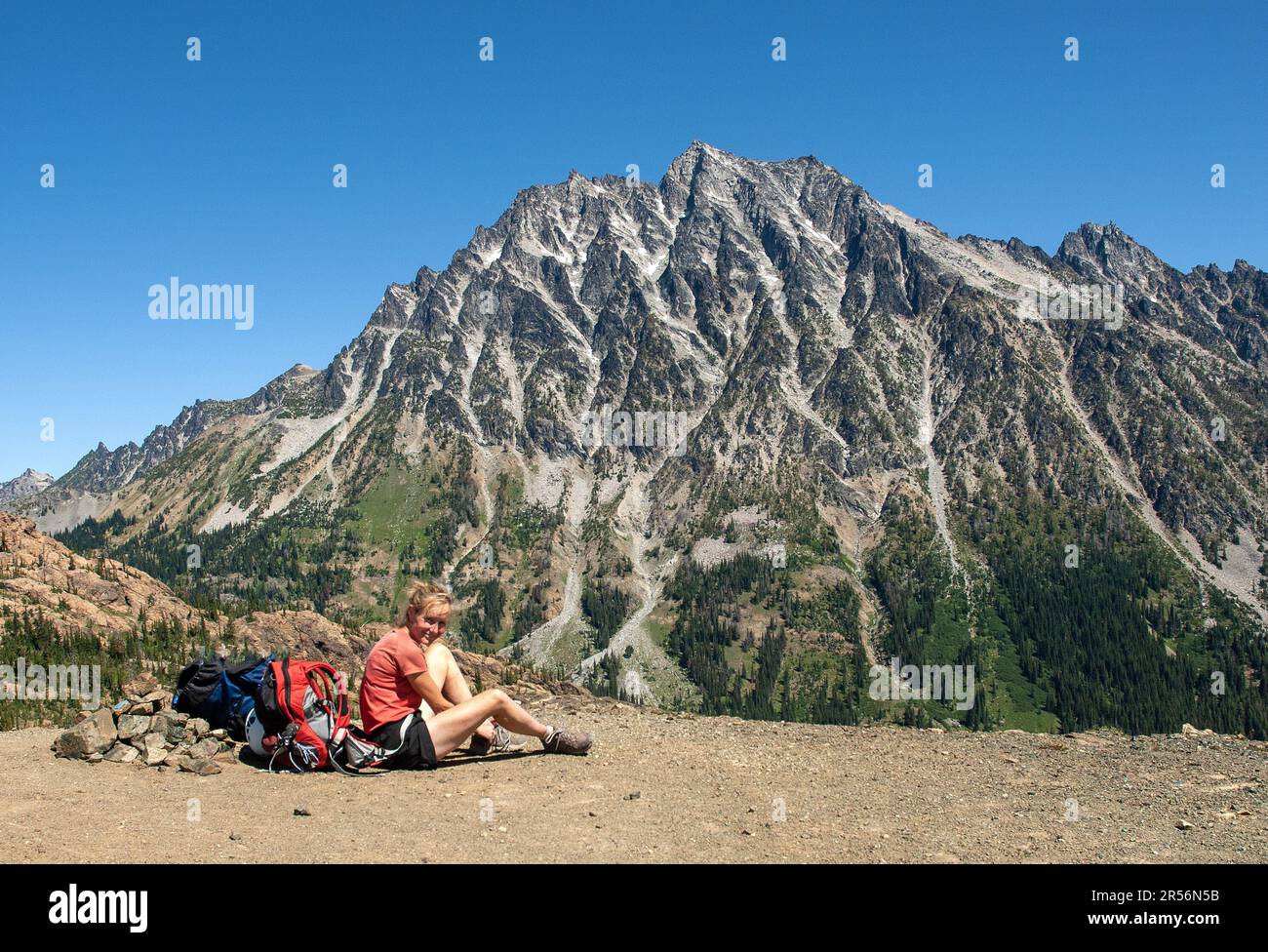 hiking in the Mount Stuart, North Cascades. Washington Stock Photo - Alamy