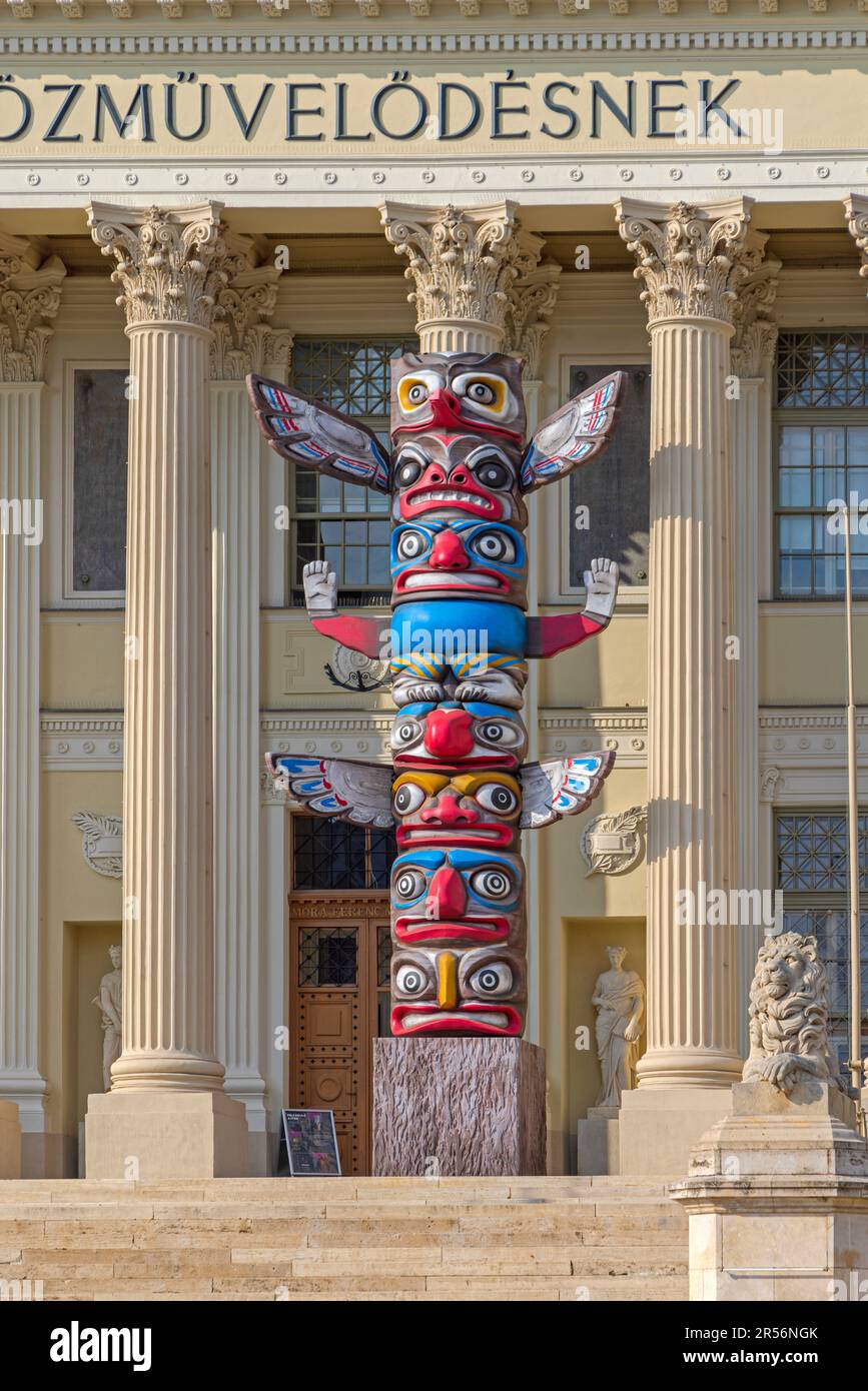 Szeged, Hungary - July 30, 2022: Indian Totem Pillar Column in Front of Mora Ferenc Natural ...