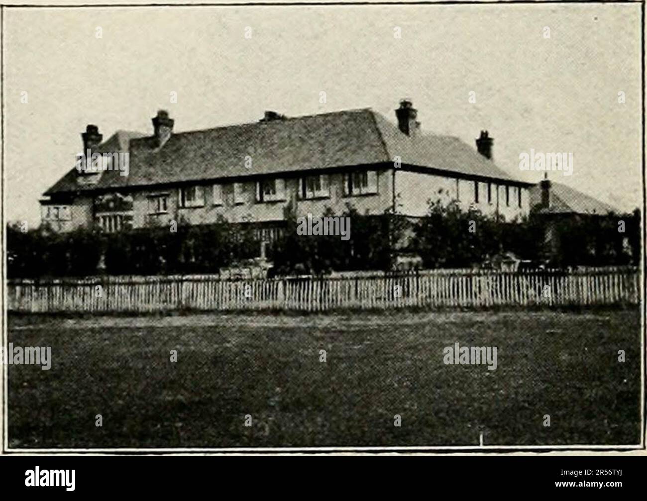 "Whitaker's peerage, baronetage, knightage, and companionage" (1897 ...