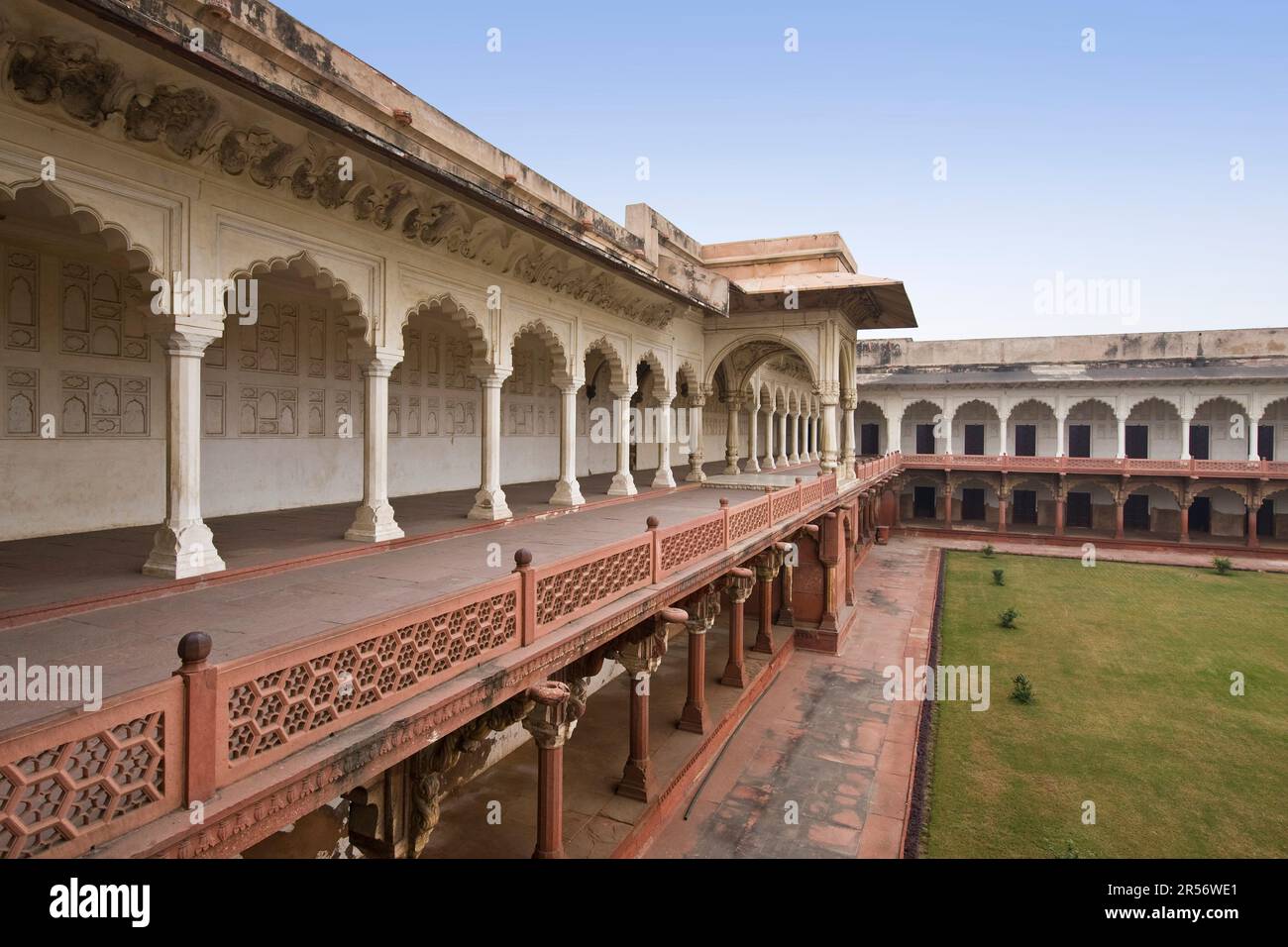 Lal qila agra hi-res stock photography and images - Alamy