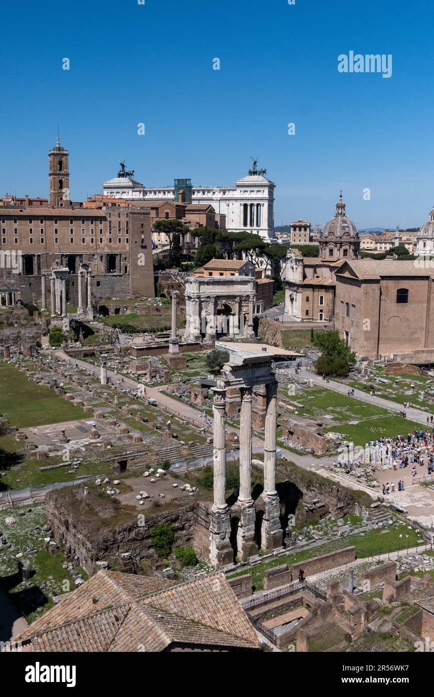 Italy, Roma, 2022-04-14. Tourism through the city of Rome, the Italian ...