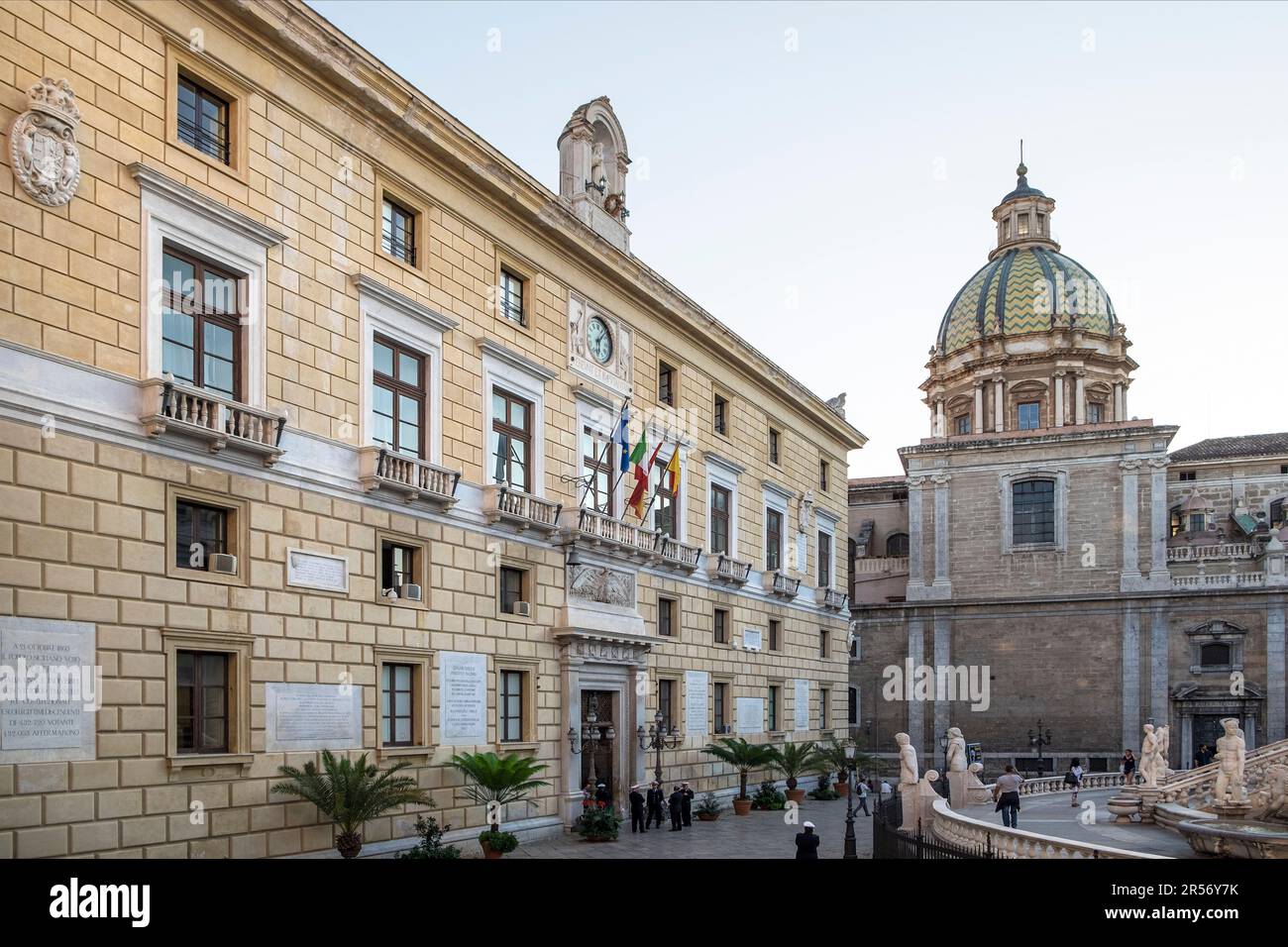 Palermo pretoria square hi-res stock photography and images - Alamy