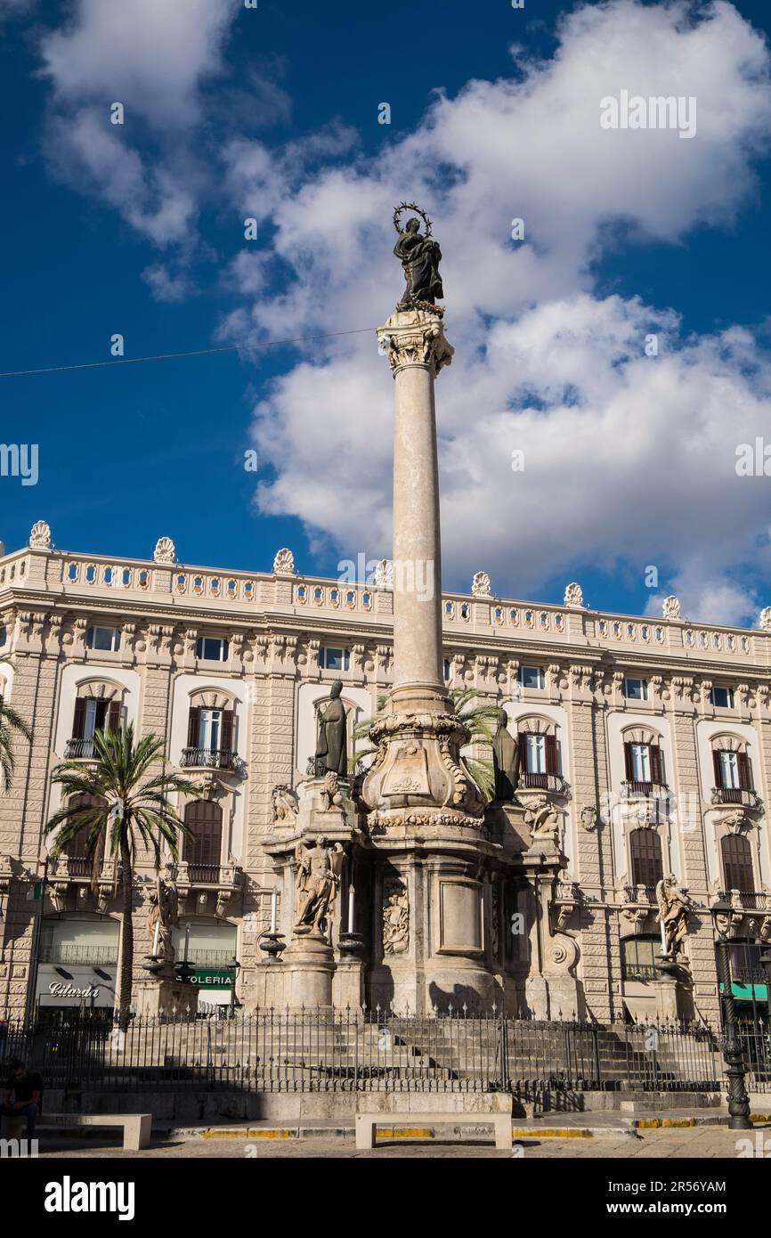 Palermo square hi-res stock photography and images - Alamy