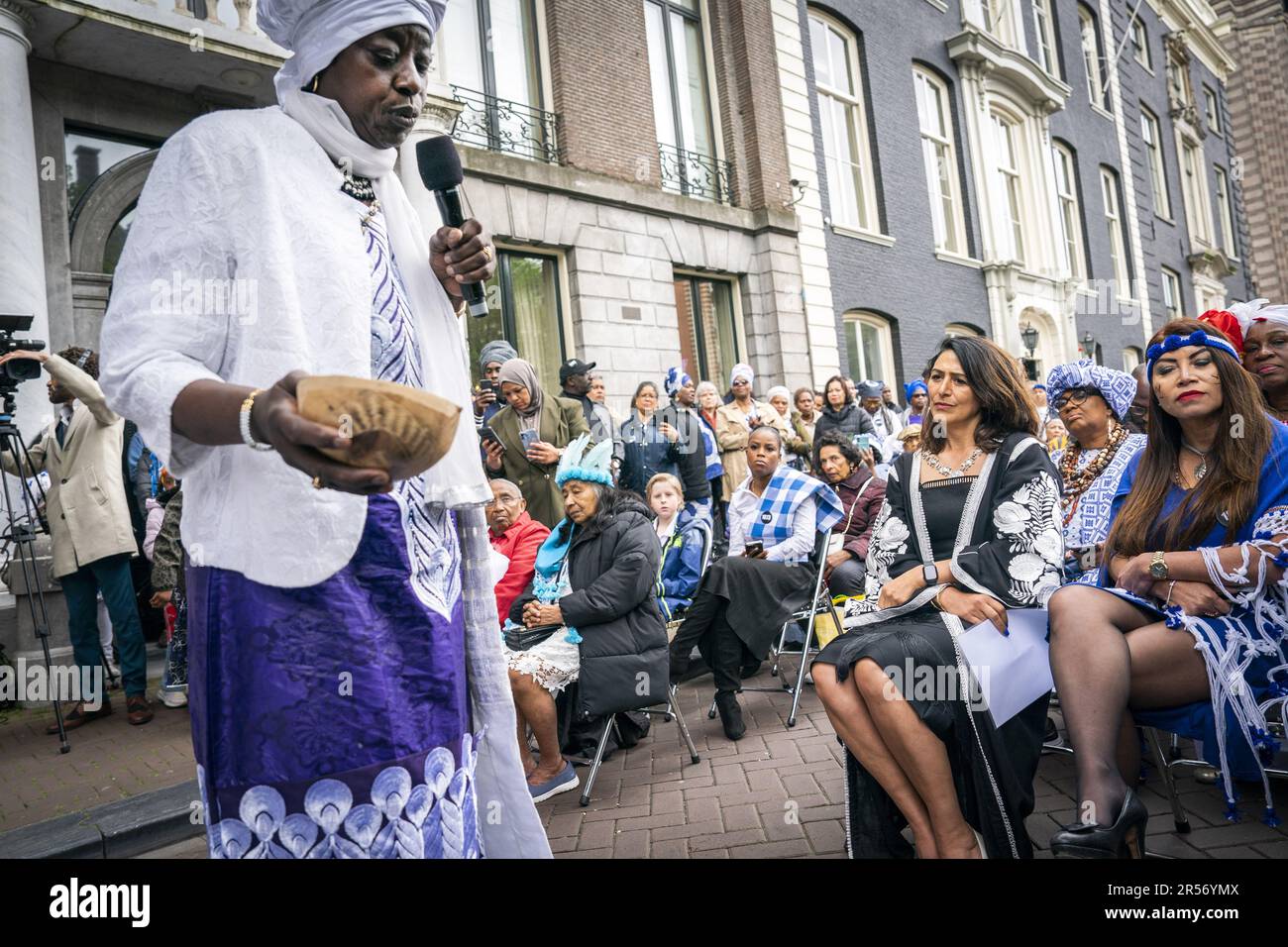 Exterior of a building memre waka hi-res stock photography and images ...