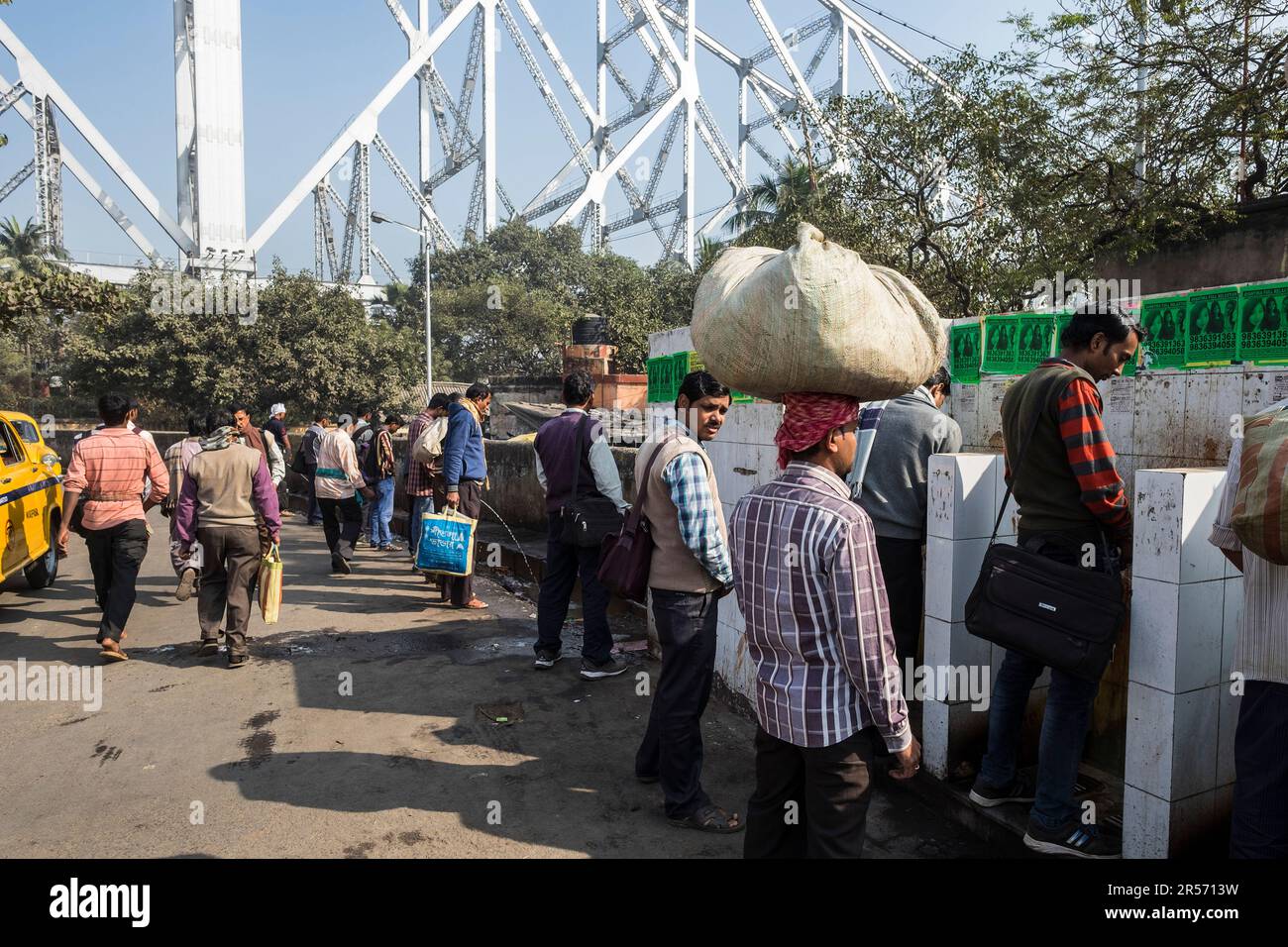 West Bengal. Kolkata. India. People Stock Photo - Alamy