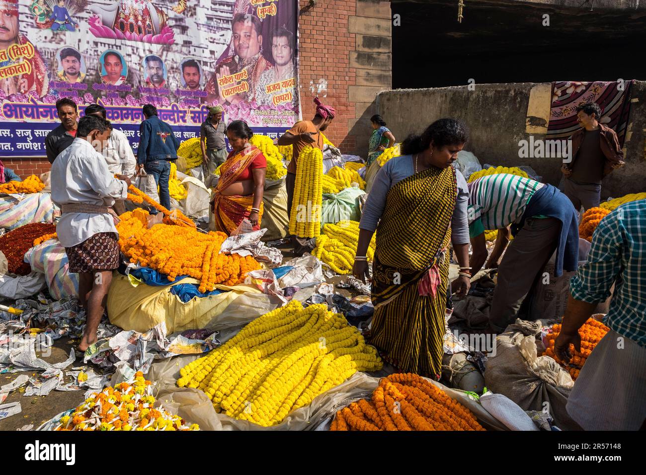 West Bengal. Kolkata. India. People Stock Photo - Alamy