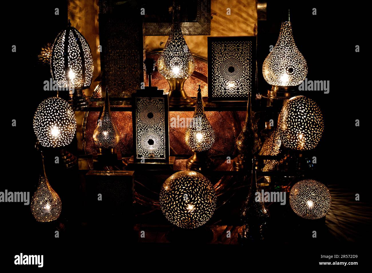 Marrakech lanterns hi-res stock photography and images - Alamy