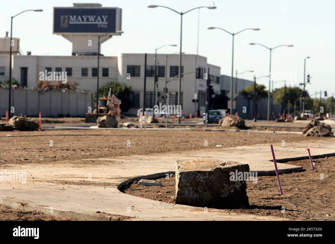 m&r 013 pc.jpg The $12.5 million Mandela Parkway is finally taking ...