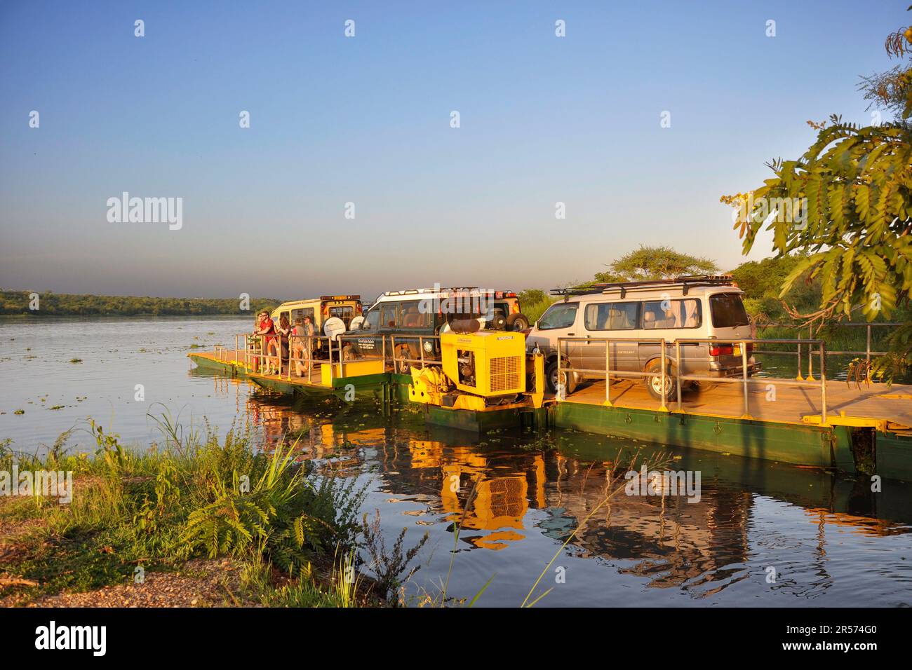 Murchison falls ferry hi-res stock photography and images - Alamy