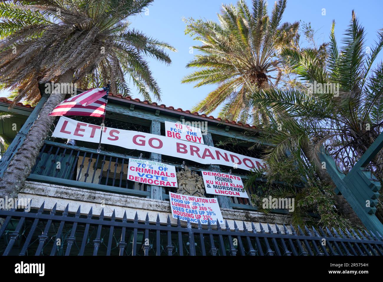 St. Augustine, Florida - December 28, 2022: House decorated with Lets ...