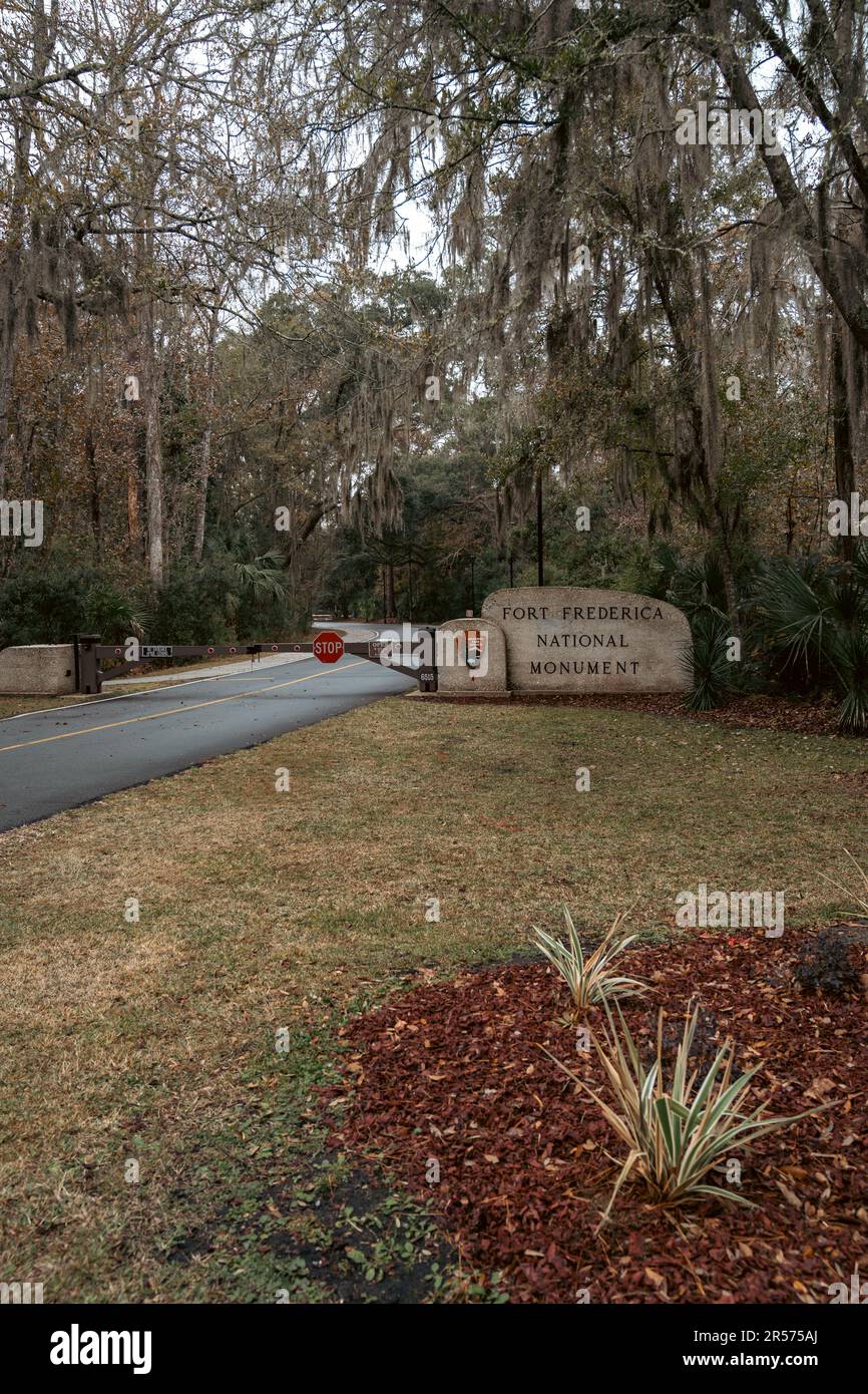 Simons logo hi-res stock photography and images - Alamy