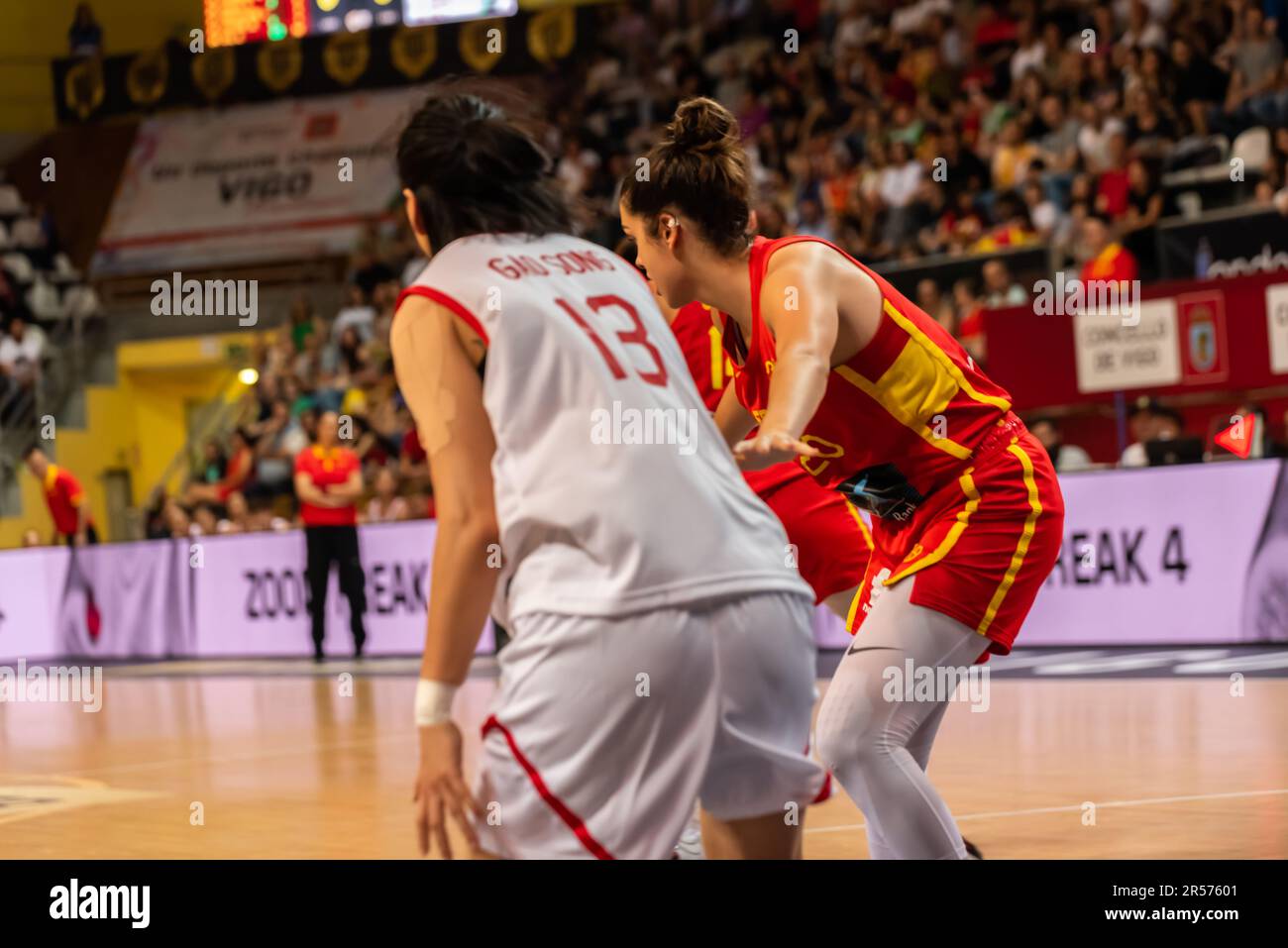 Defensive action hi-res stock photography and images - Alamy