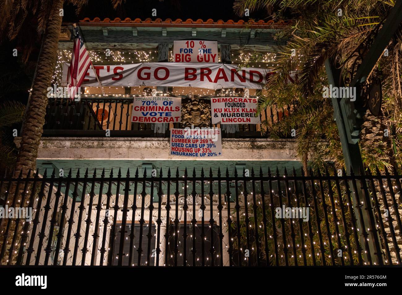 St. Augustine, Florida - December 28, 2022: House decorated with Lets ...