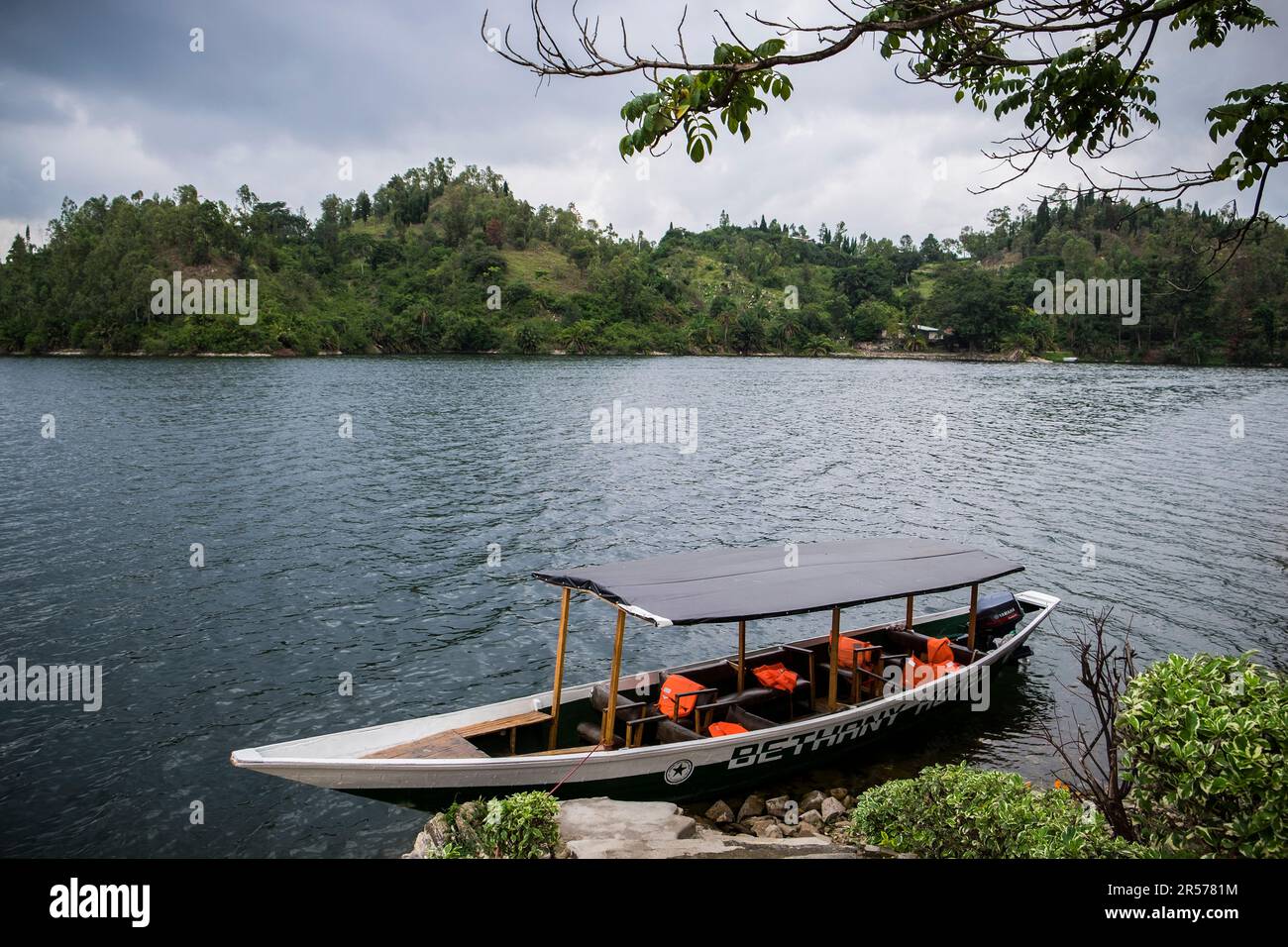 Kibuye hi-res stock photography and images - Alamy