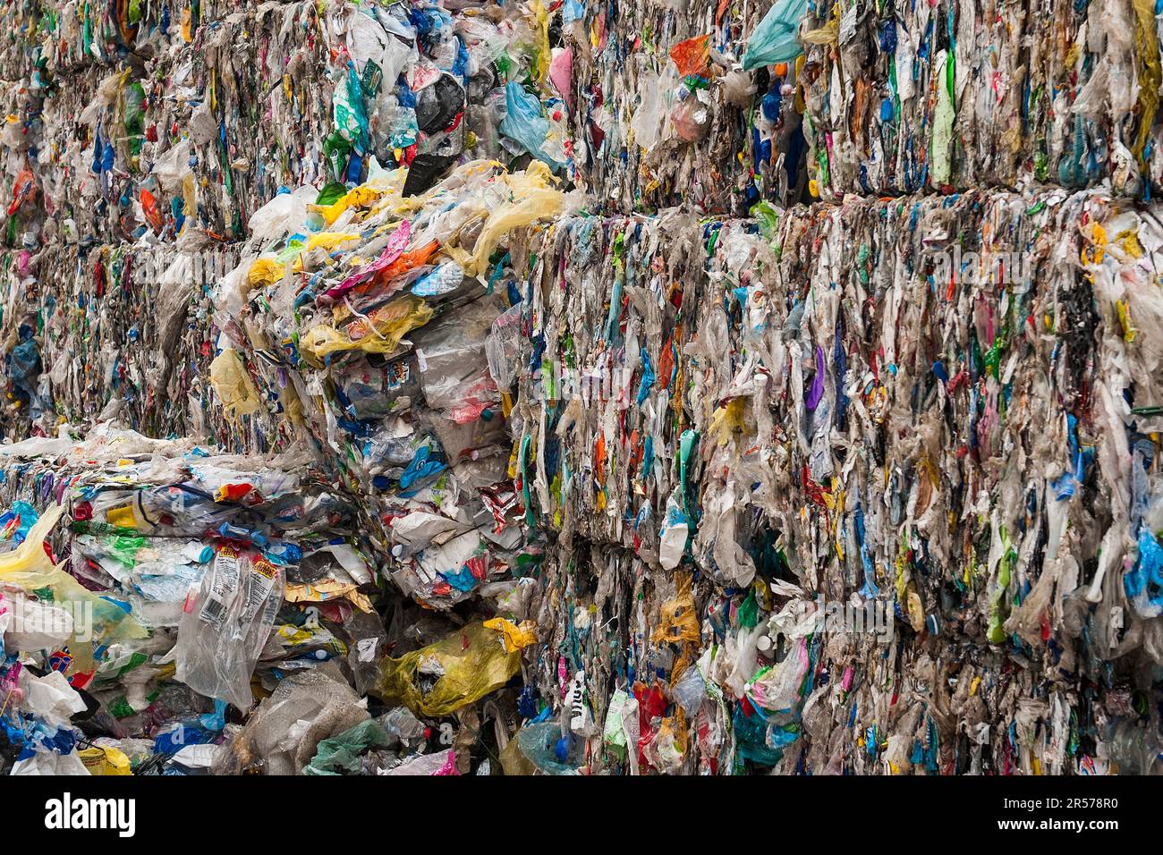 Toxic waste hi-res stock photography and images - Alamy