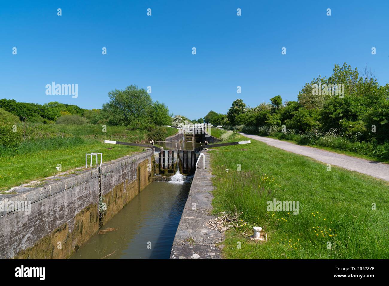 Devizes Caen Locks multiple lock gates Kennet and Avon canal Wiltshire ...