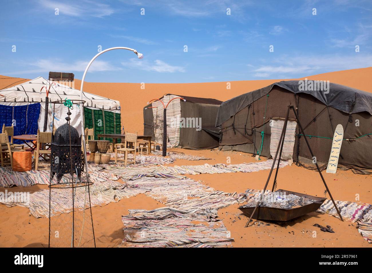Morocco. Merzouga desert. Traditional Camping Stock Photo - Alamy