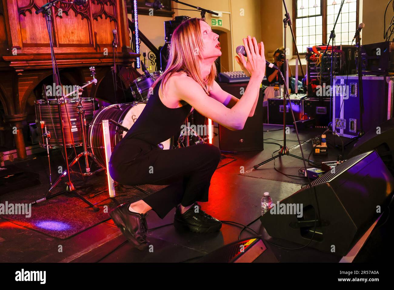 City of Brighton & Hove, East Sussex, UK. Alice Low performing at One ...