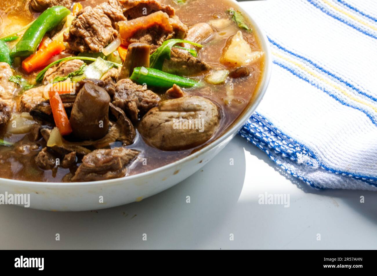 irish beef stew Stock Photo - Alamy