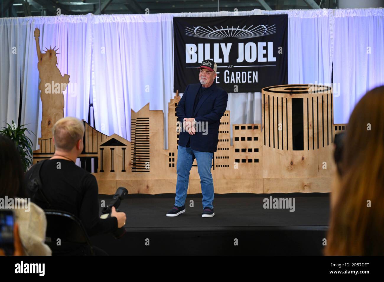 Photo by: NDZ/STAR MAX/IPx 2023 6/1/23 Billy Joel makes an announcement ...
