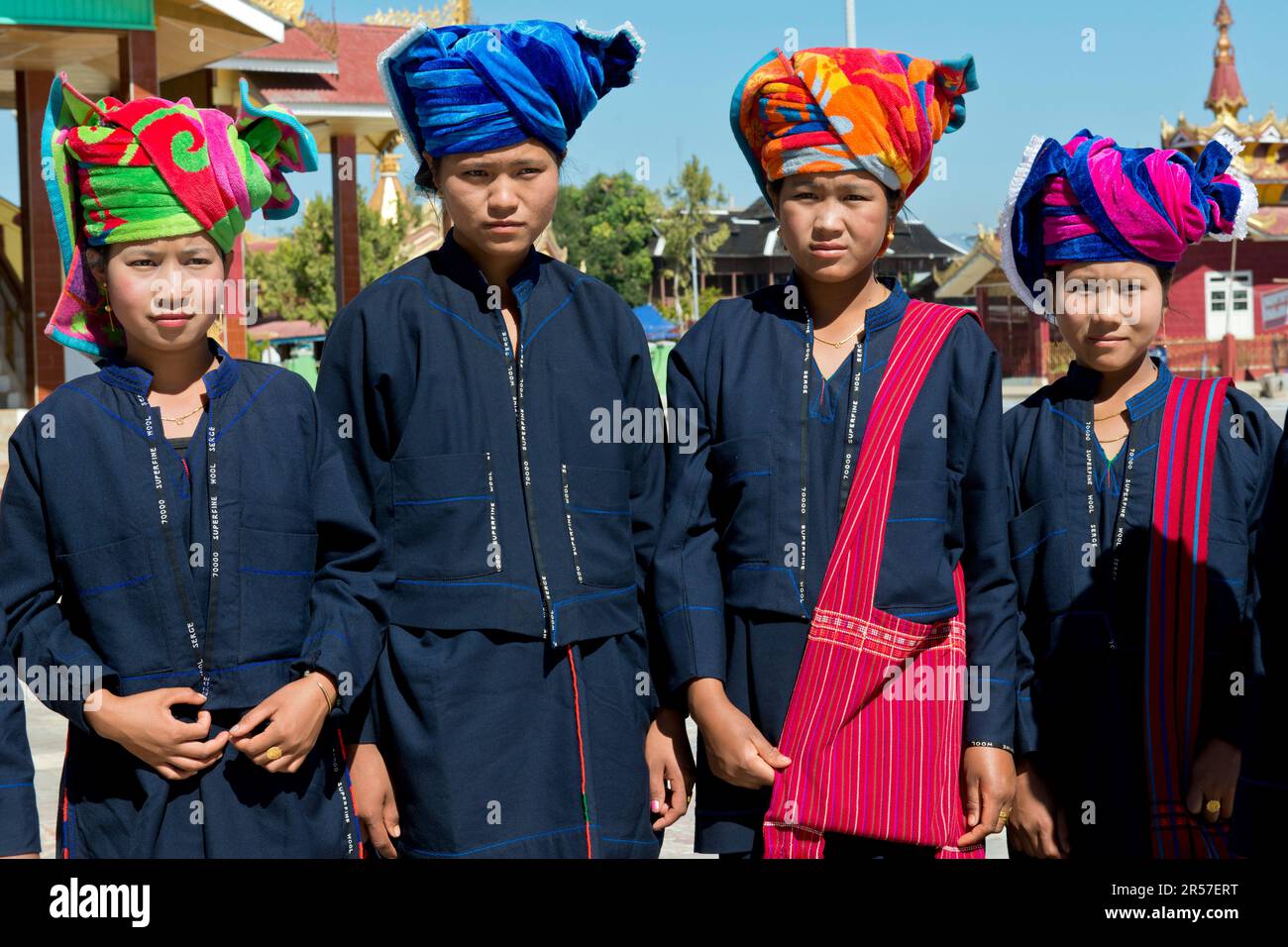 Myanmar. Inle lake. Pa O girls tribe Stock Photo - Alamy