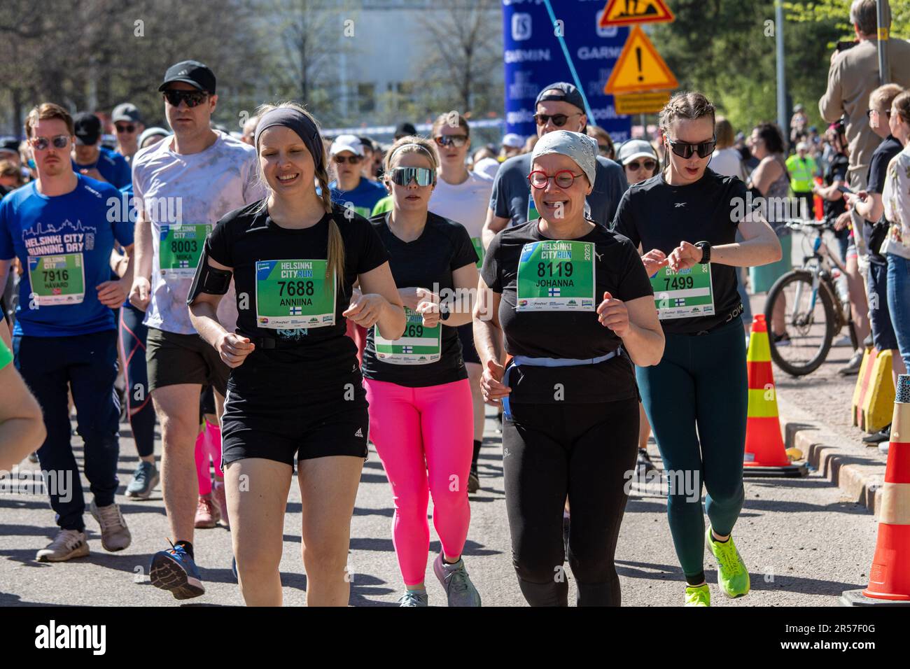 Marathon starting line hi-res stock photography and images - Alamy