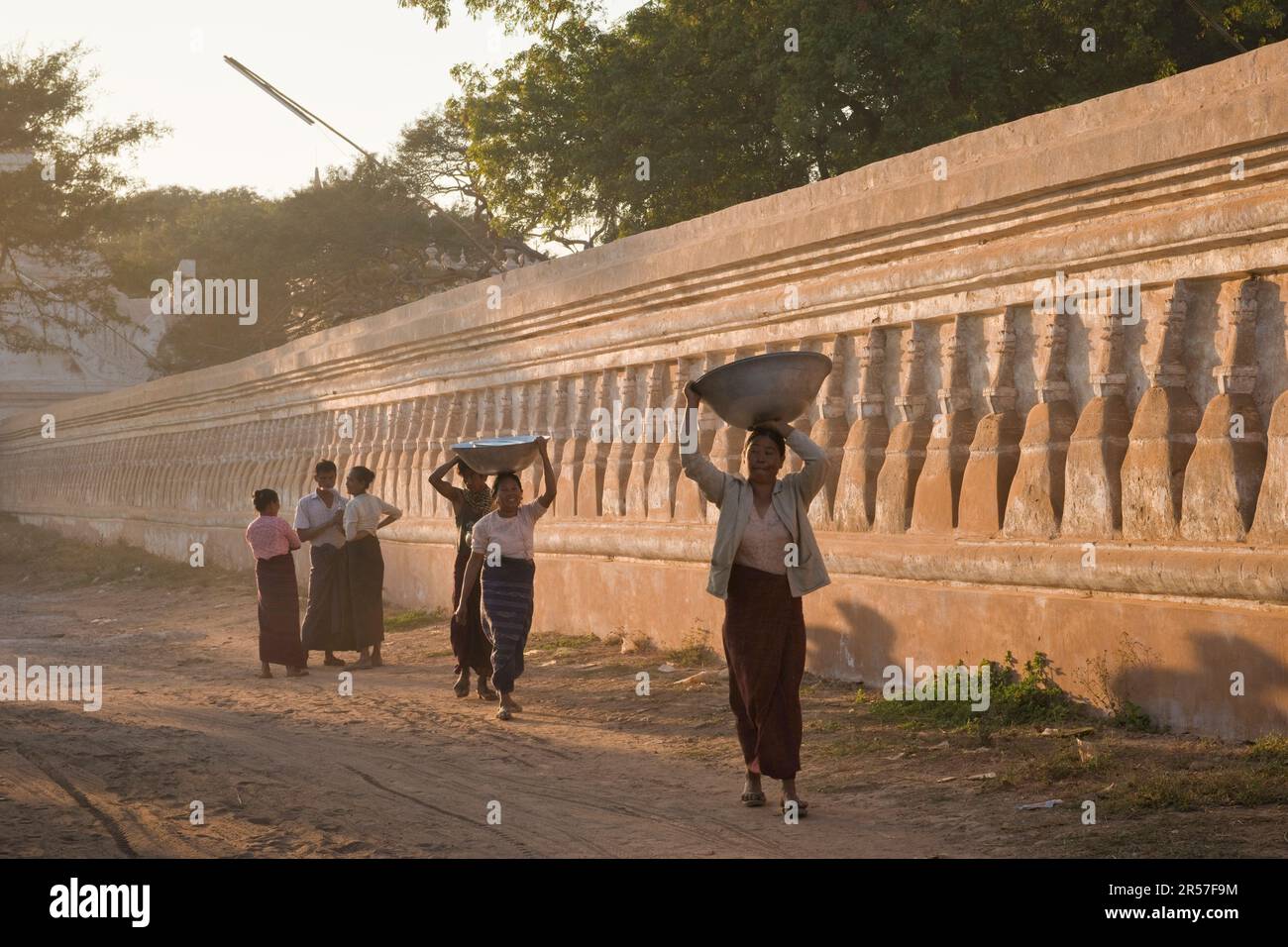 Myanmar. Bagan. Daily life Stock Photo - Alamy