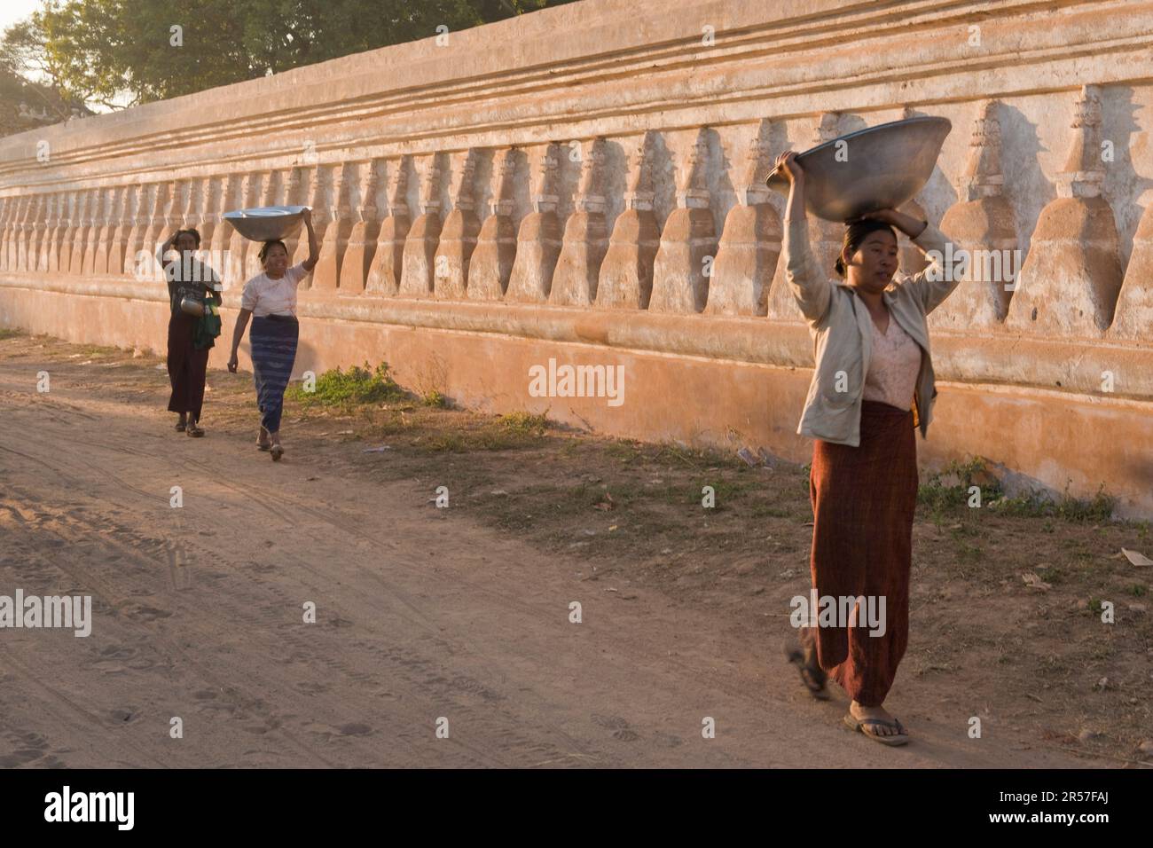 Myanmar. Bagan. Daily life Stock Photo - Alamy