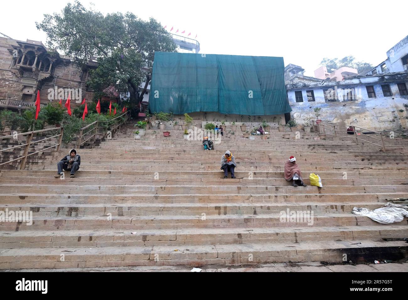 India. Varanasi. daily life Stock Photo - Alamy