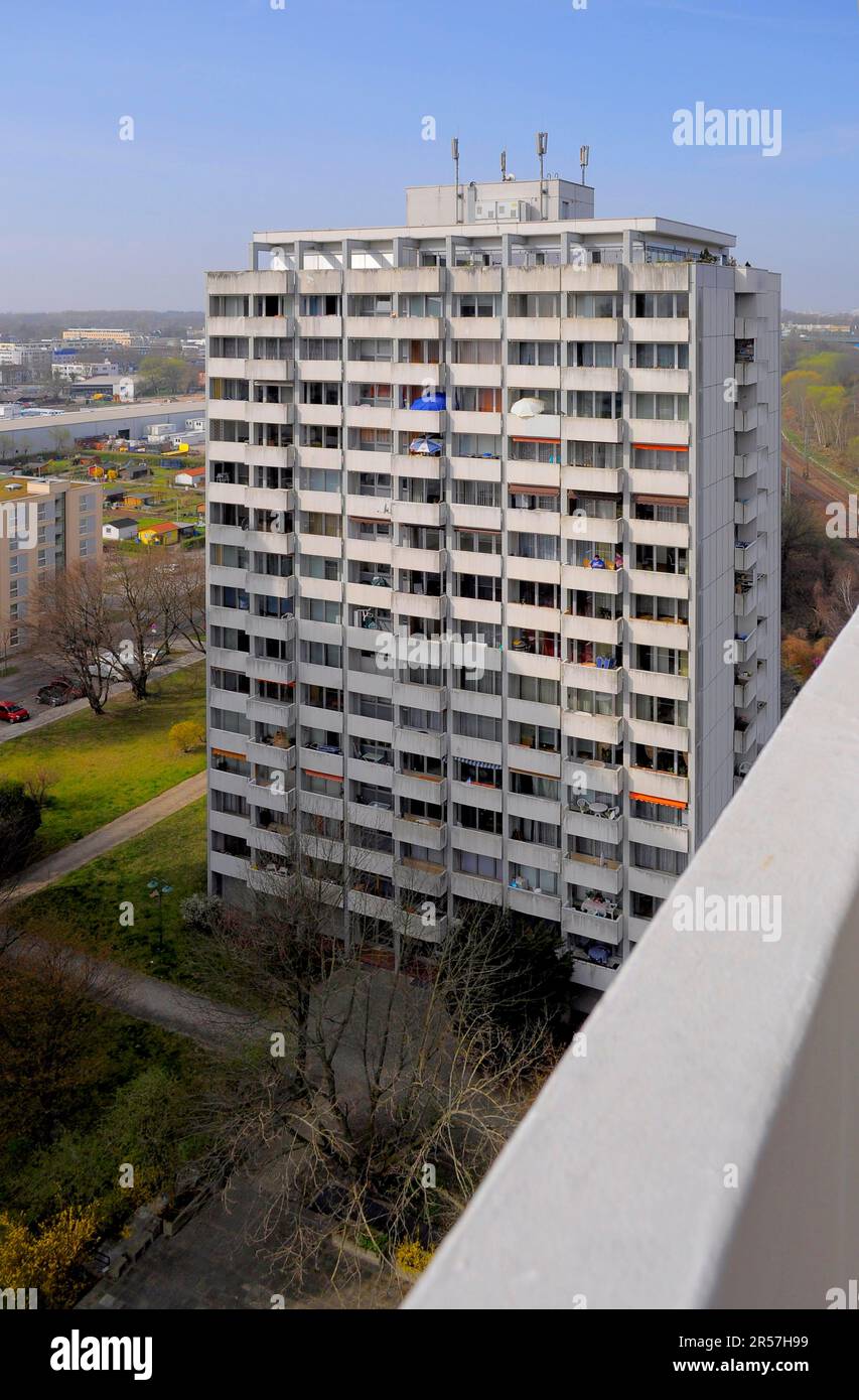 Karlsruhe, Durlach, high-rise, facade, flat roof, apartment block ...