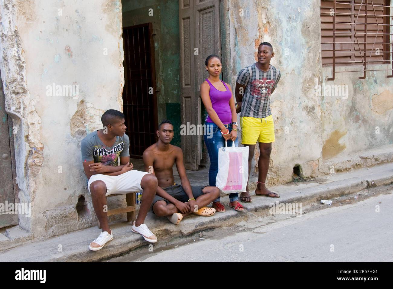 Cuba. Havana. daily life Stock Photo - Alamy