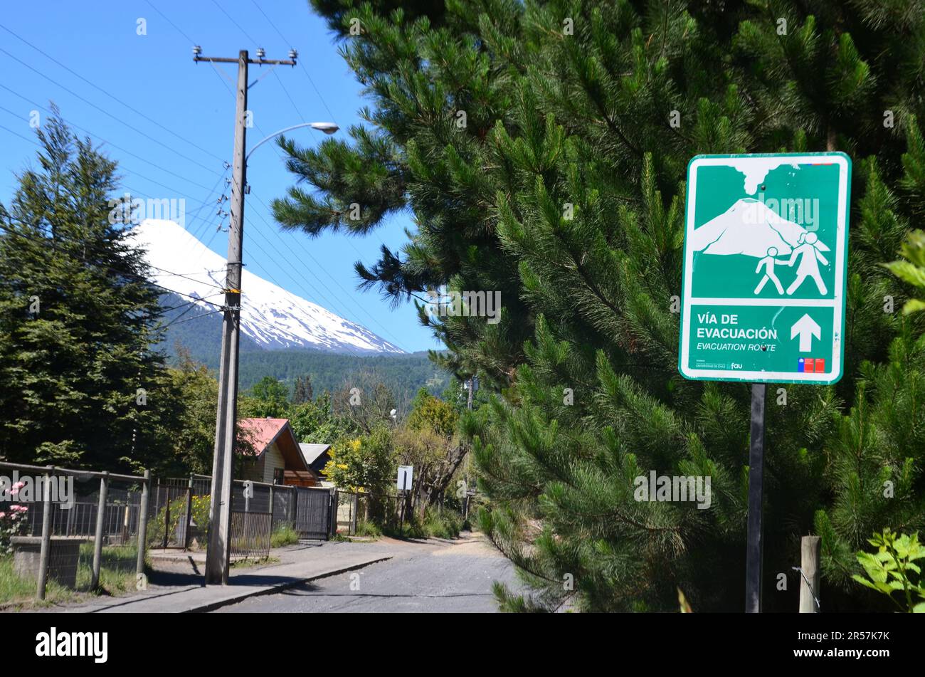 Volcano evacuation route hi-res stock photography and images - Alamy