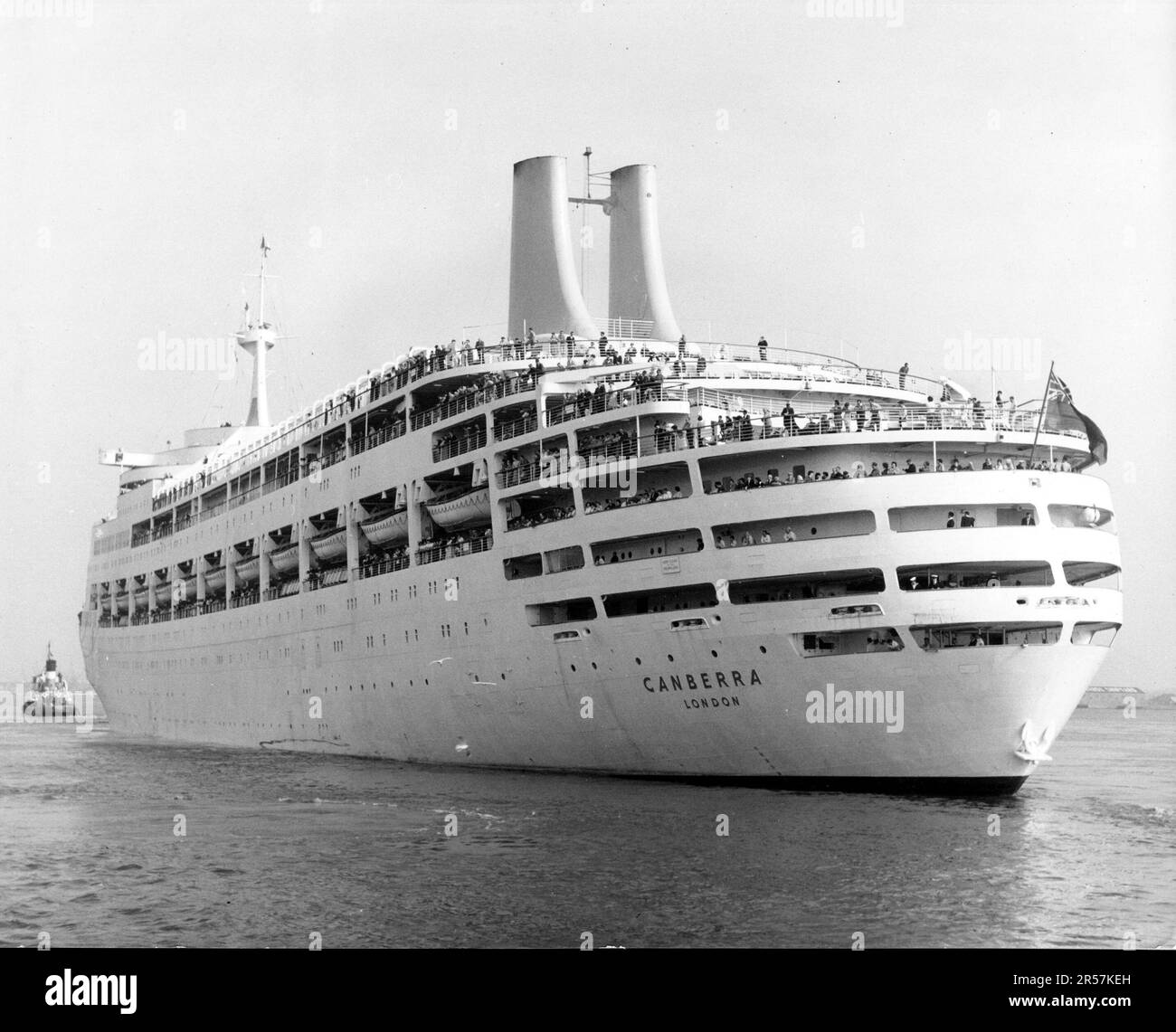 SS Canberra built by Harland and Wolff, Belfast, 1961. Scrapped 1997-98 ...