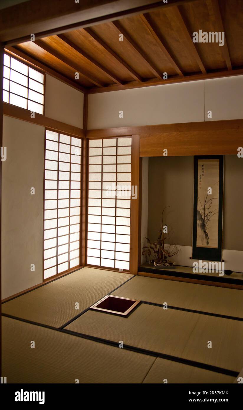 Interior of a Japanese room. Every details are original Stock Photo - Alamy