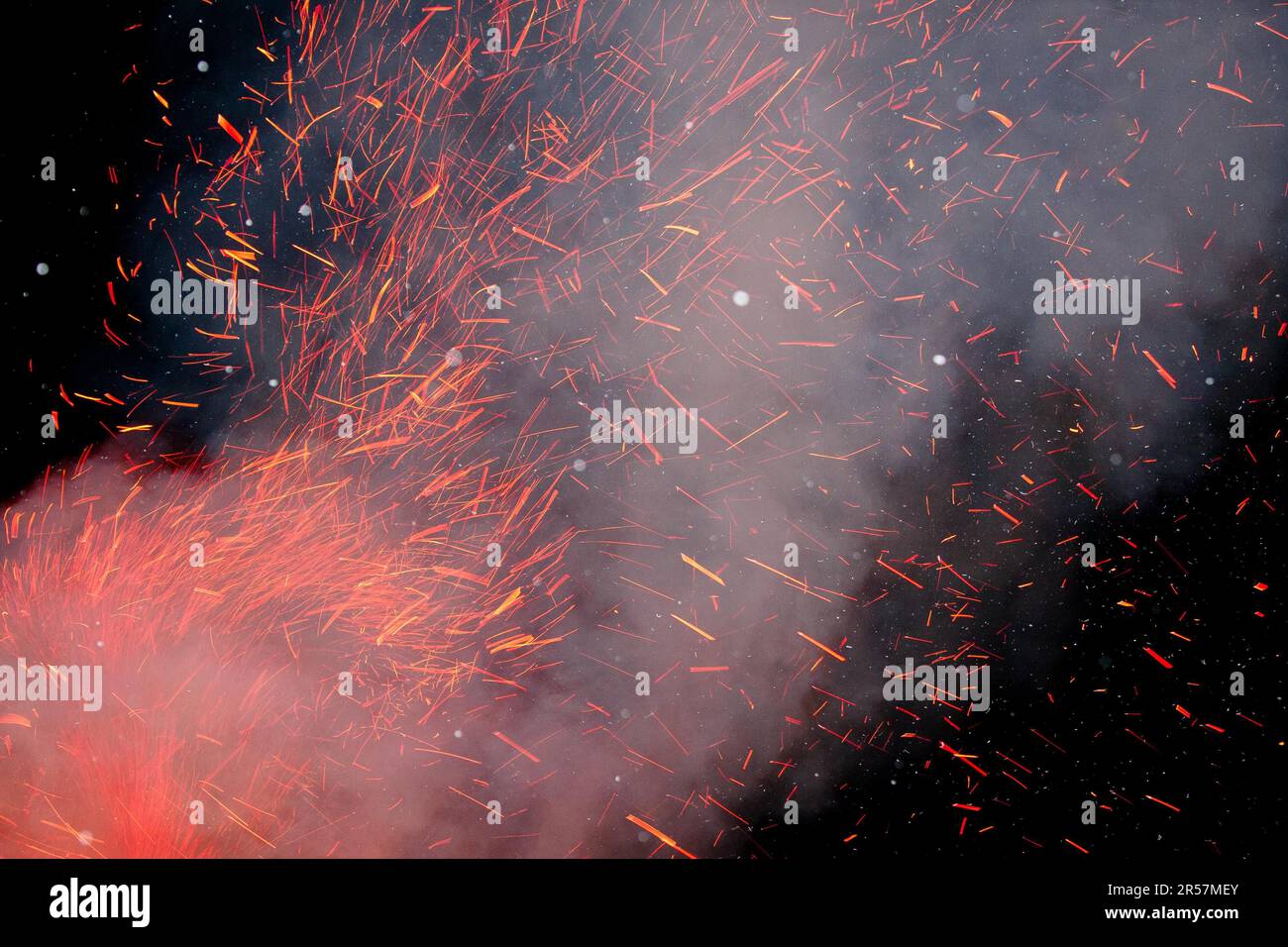 Torchlight hike hi-res stock photography and images - Alamy