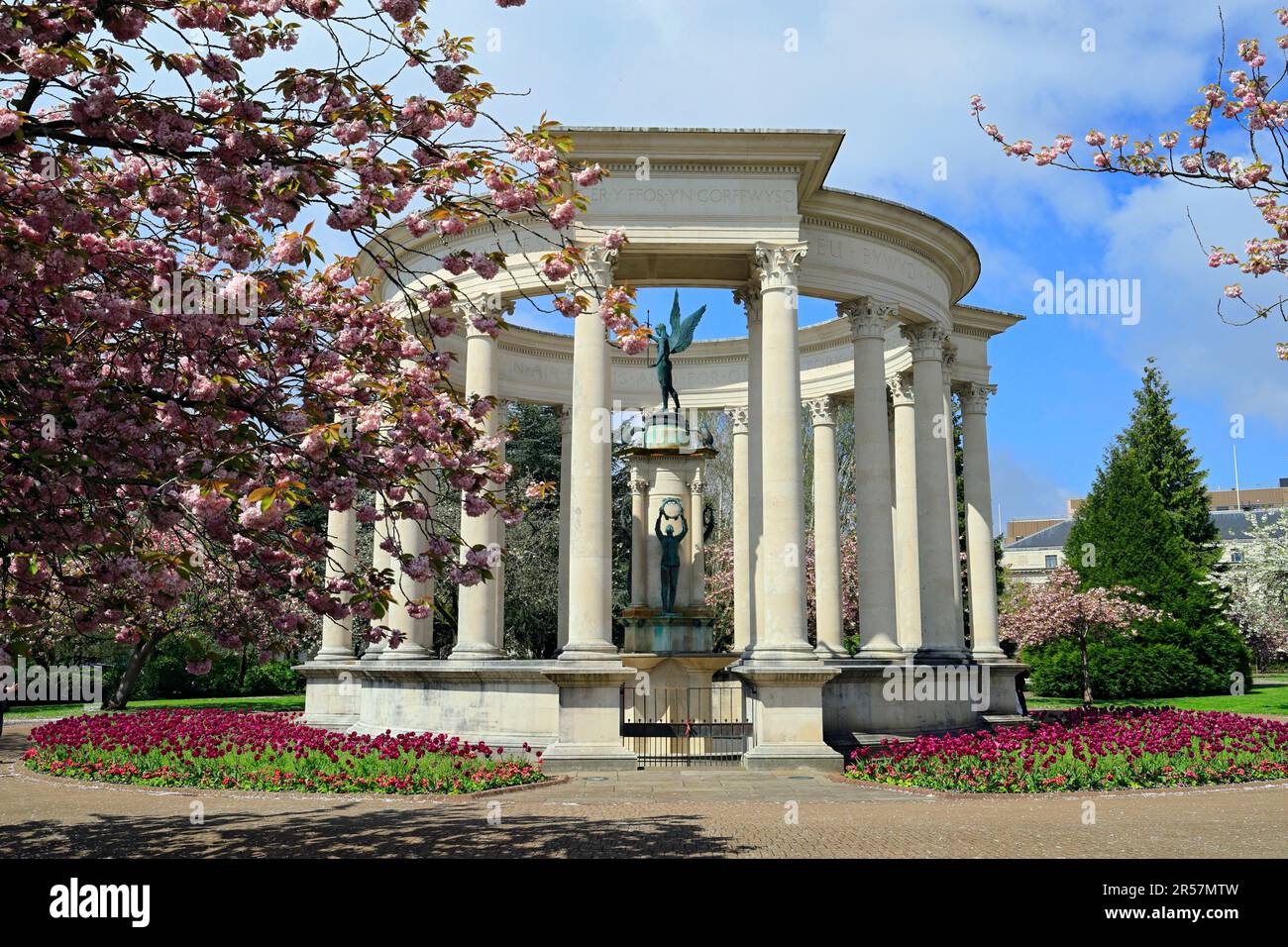 Wales National War Memorial, Alexandra Gardens, Cathays Park, Cardiff, South Wales Stock Photo ...