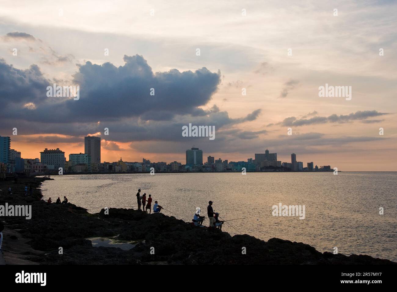 Cuba. Havana. malecon Stock Photo - Alamy