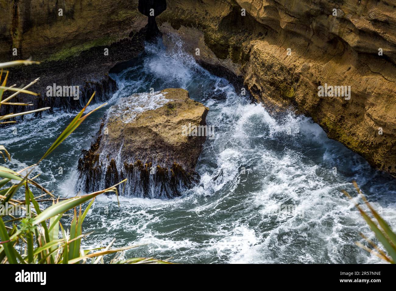 Boiling rocks hi-res stock photography and images - Alamy