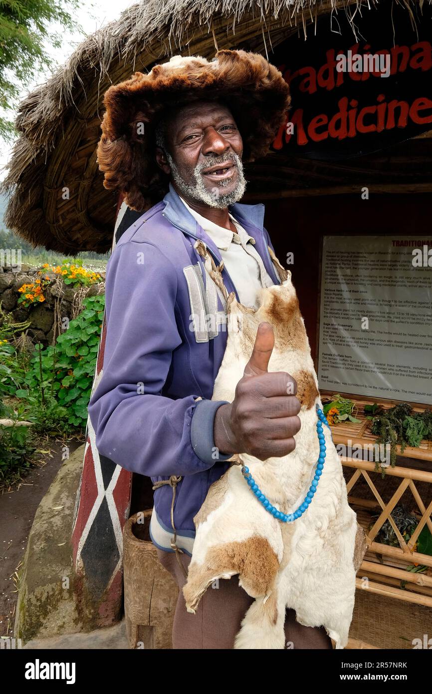 Rwanda. Ruhengeri. Musanze. Iby'Iwacu Cultural village Stock Photo - Alamy