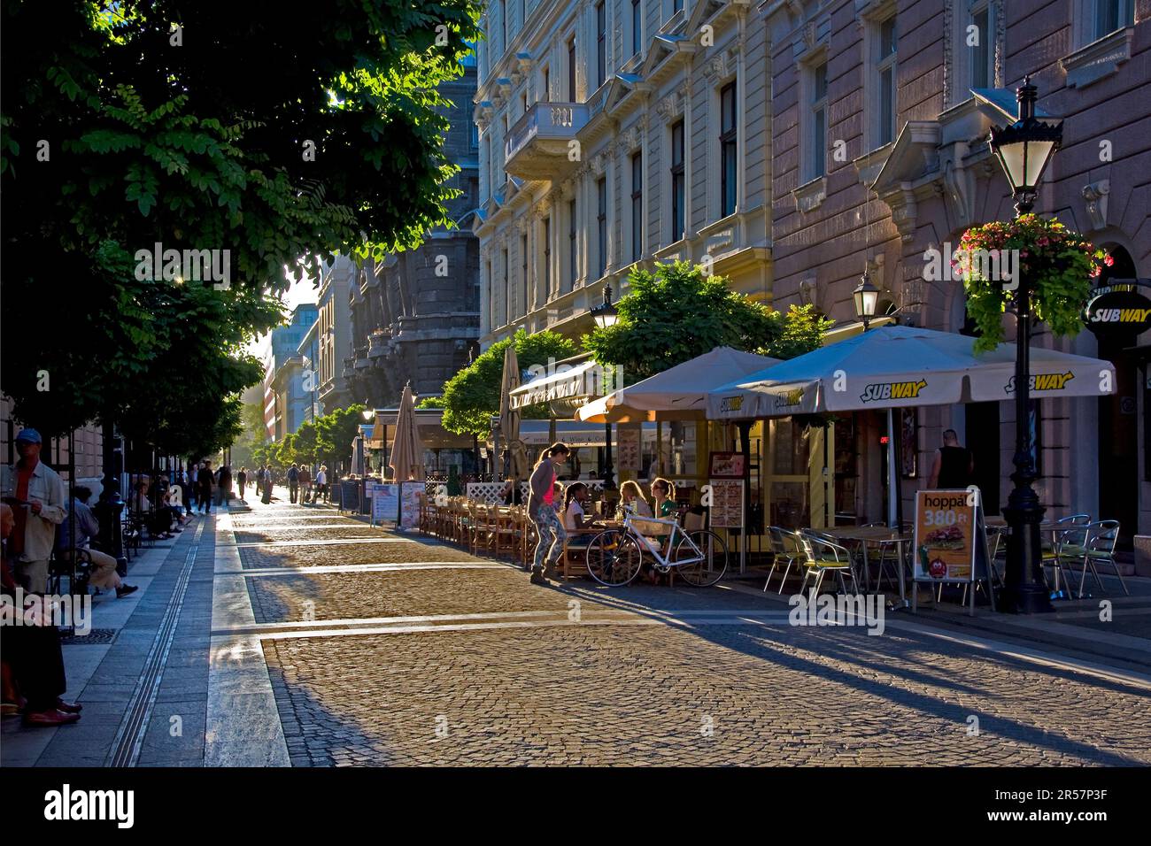 Hungary. Budapest. daily life in centre town Stock Photo - Alamy