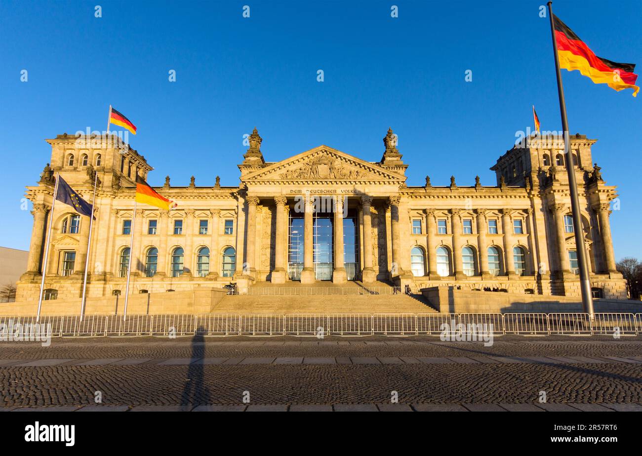 The famous Reichstag in Berlin, Germany, in the setting sun Stock Photo ...