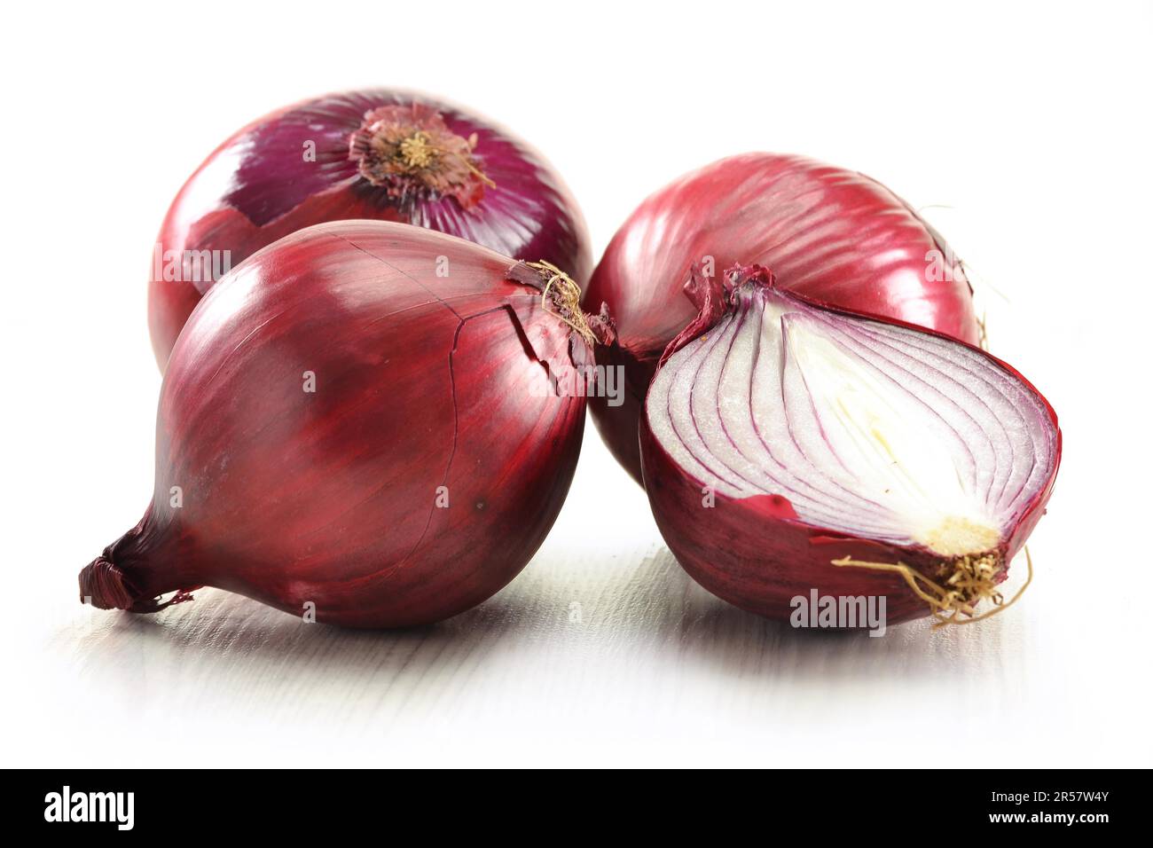 Onion isolated on white Stock Photo - Alamy
