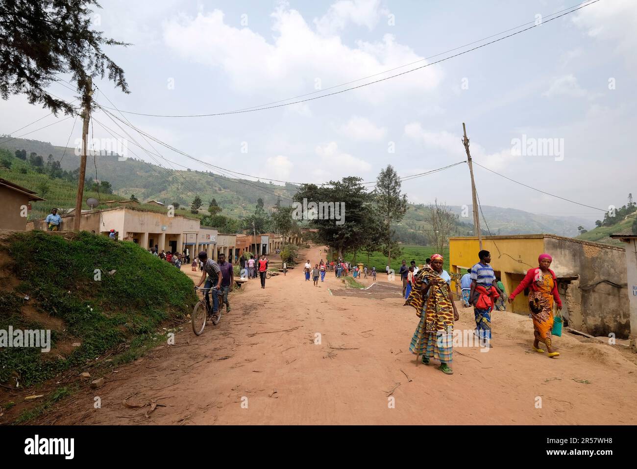 Rwanda. surrounding of Ruhengeri. daily life Stock Photo - Alamy
