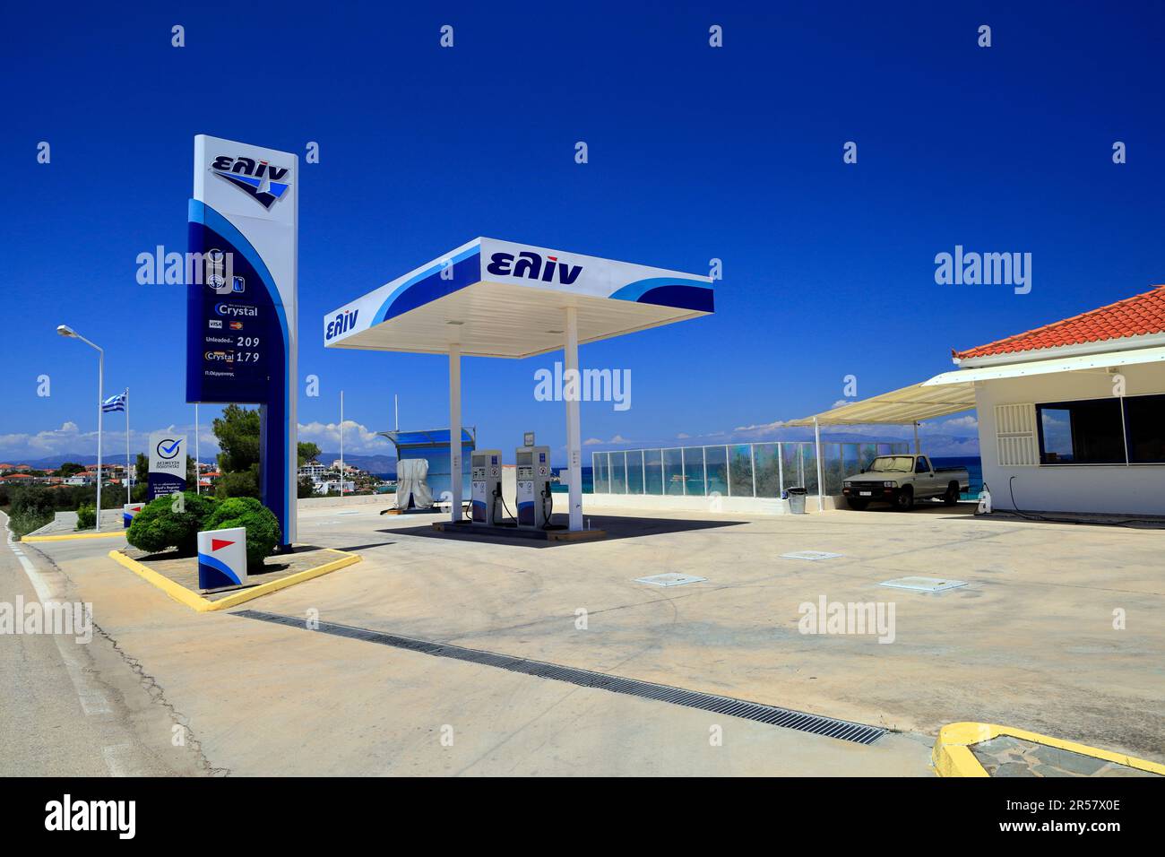 Hellenic petrol hi-res stock photography and images - Alamy