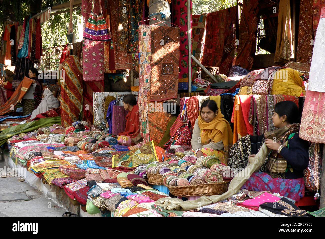 Market. New Delhi. India Stock Photo - Alamy