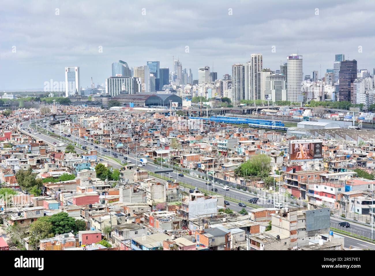 Panoramic aerial view of the most criminal area in Buenos Aires - La ...