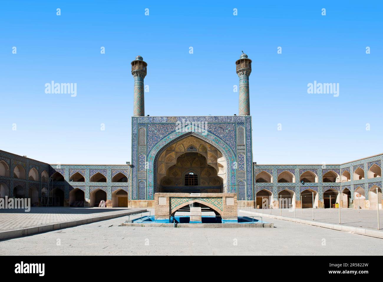 Asia. Iran. Isfahan. Friday mosque Stock Photo - Alamy