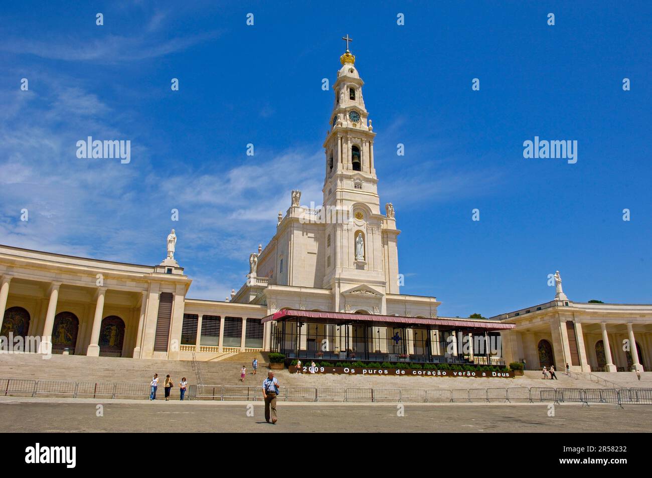 Church Santuario de Fatima, Sanctuary of Fatima, Centro, Old Basilica ...