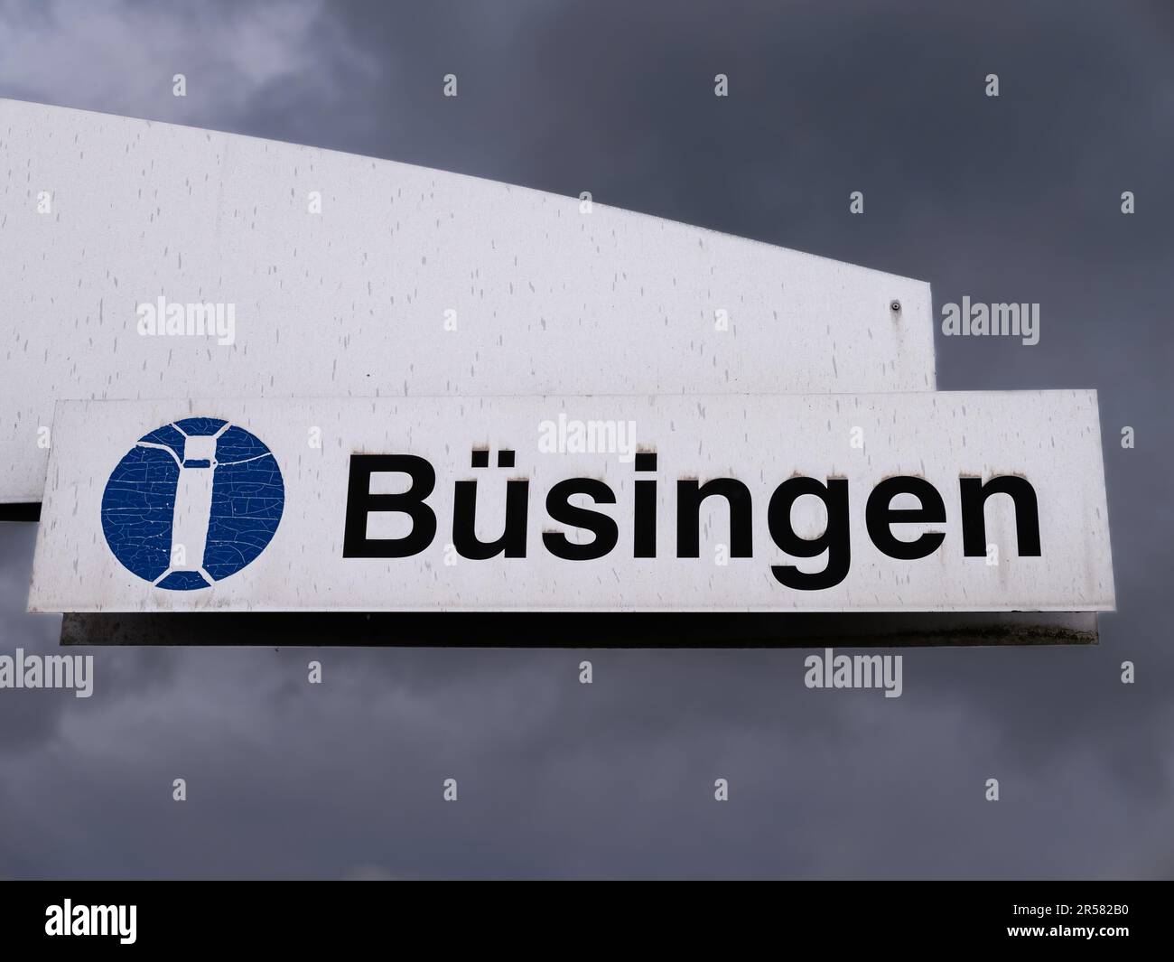 The municipality of Busingen is completely surrounded by Swiss ...